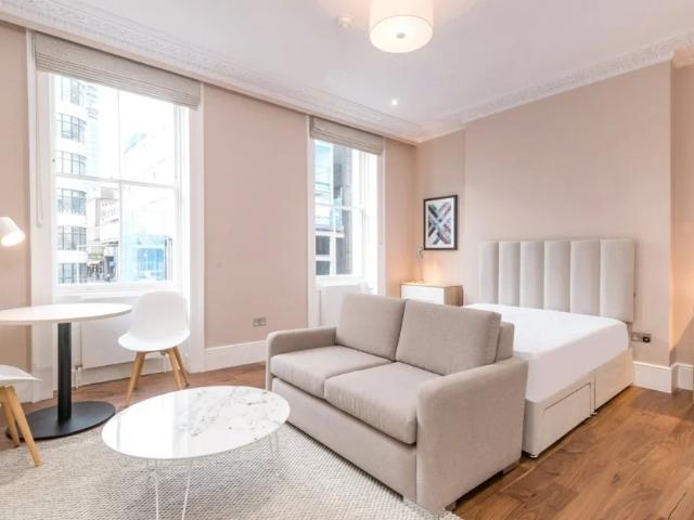 Apartment at Huntley Street, Greater London