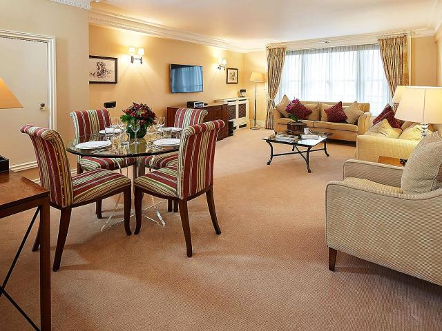 Apartment at Hyde Park Gate, Greater London