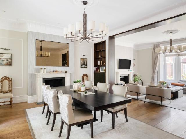 Apartment at Hyde Park Gate, Greater London