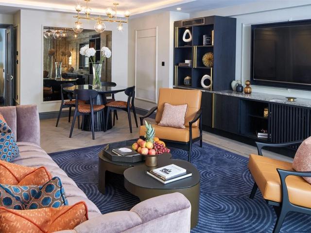 Apartment at Hyde Park Gate, Greater London