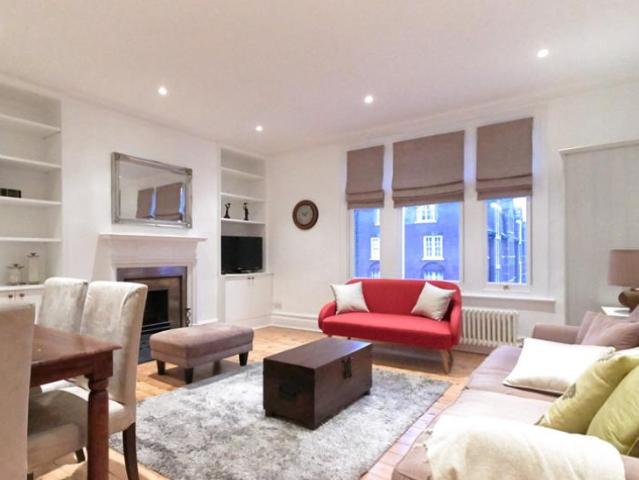 Apartment at Hyde Park Place Bayswater Road, City of Westminster