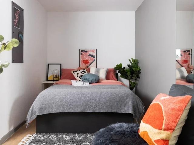 Apartment at Hyde Park Road, Portsmouth