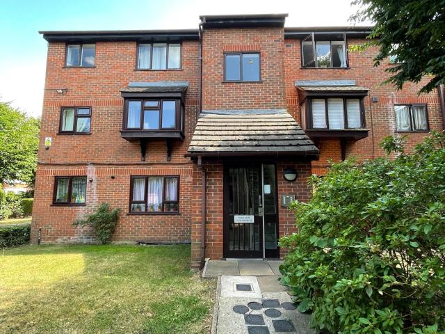 Apartment at Imperial Passage, Greater London