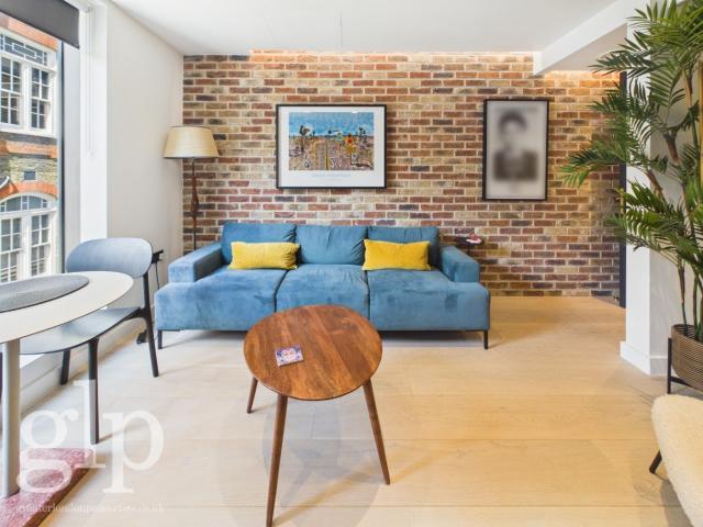 Apartment at Ingestre Place, City of Westminster