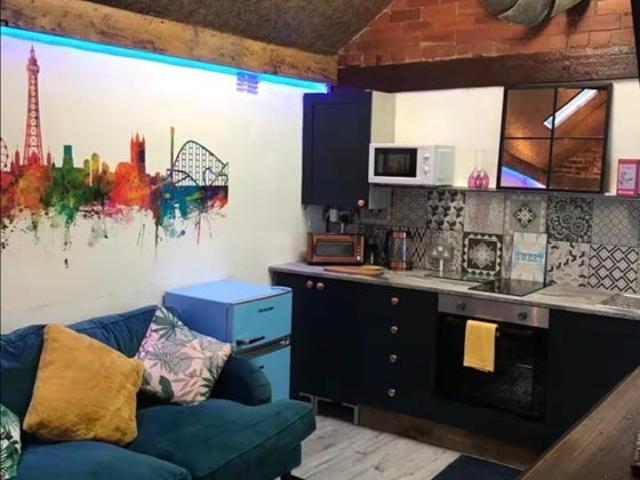 Apartment at Ingleway Avenue, Blackpool
