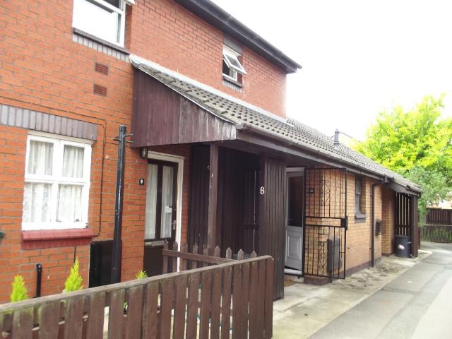 apartment at Ingram Close, Holbeck, LS11 9SB