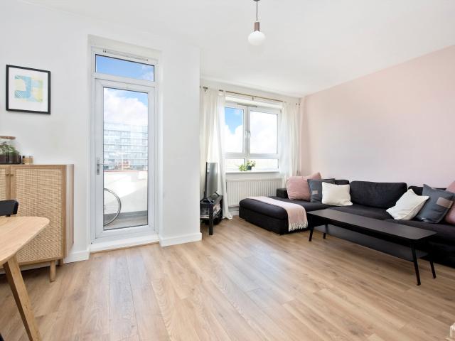 Apartment at Idonia Street, Greater London
