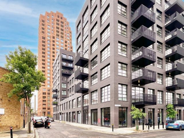 Apartment at Ilderton Road, Greater London