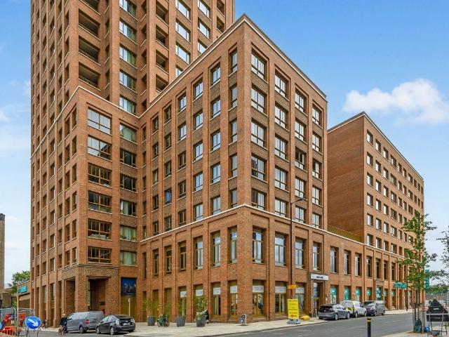 Apartment at Ilderton Road, Greater London