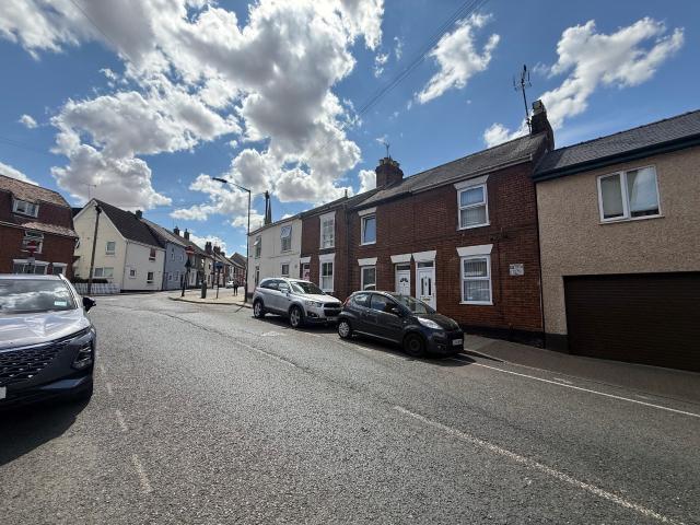 Apartment at Ipswich Street, West Suffolk