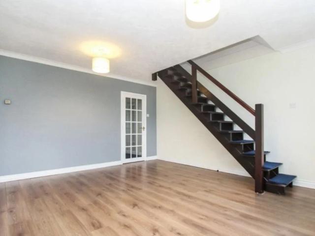 Apartment at Irvon Hill Road, Wickford