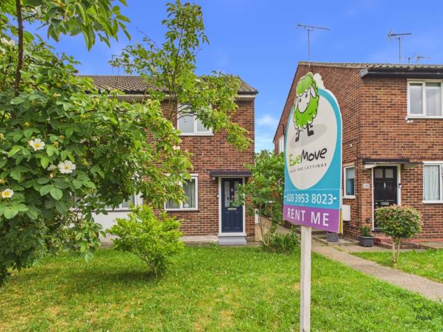 Apartment at Iron Mill Lane, Greater London