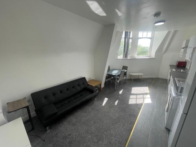 Apartment at Isabella Street, Nottingham