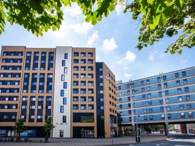 Apartment at Isambard Brunel Road, Portsmouth