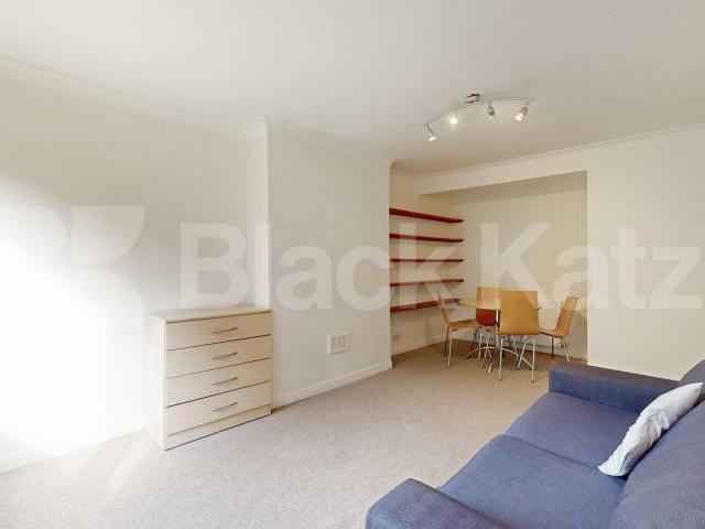 Apartment at Iverson Road, Greater London