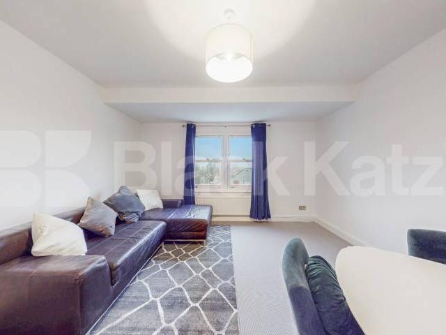 Apartment at Iverson Road, Greater London