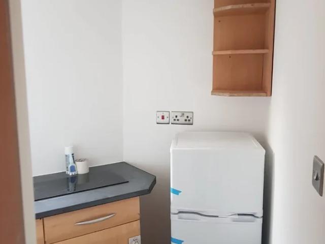 Apartment at Ivinghoe Road, Greater London