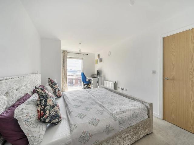 Apartment at John Thorneycroft Road, Southampton