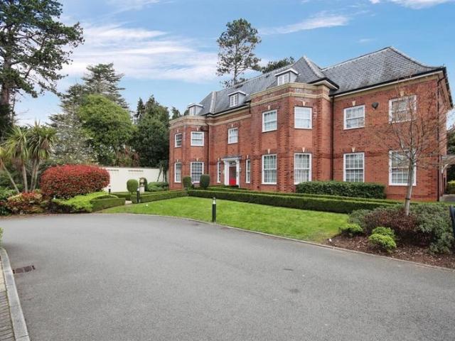 Apartment at John Cullis Gardens, Royal Leamington Spa