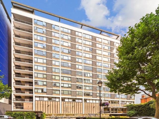 Apartment at John Islip Street, City of Westminster