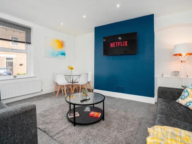Apartment at John Street, Stanley