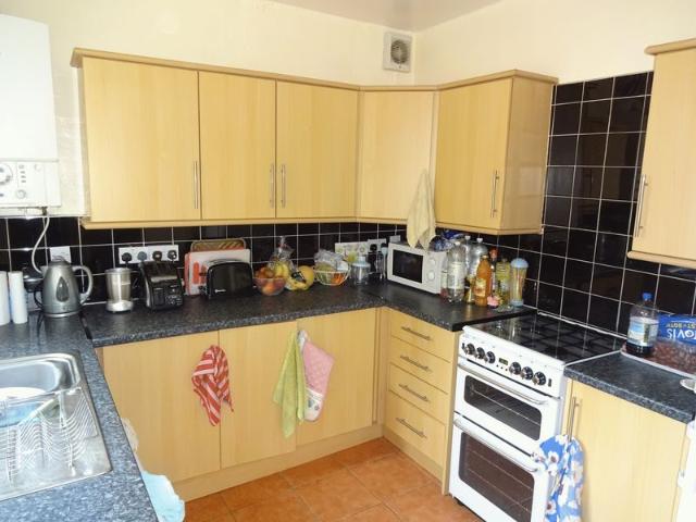 Room at Johnson Road, Nottingham