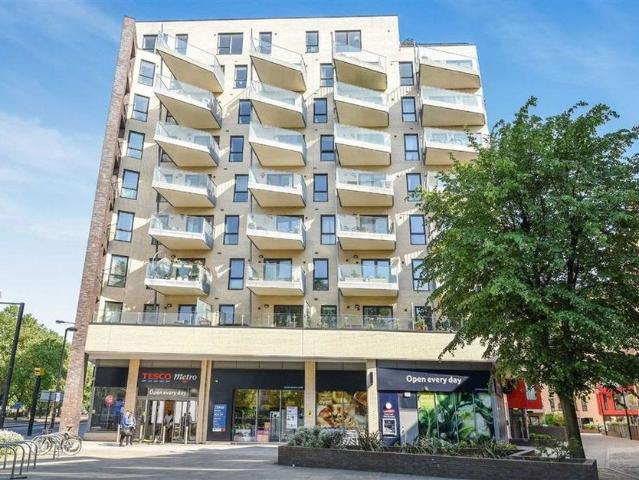 Apartment at Jamaica Road, Greater London
