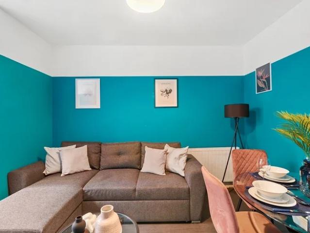 Apartment at Jamaica Street, Bristol
