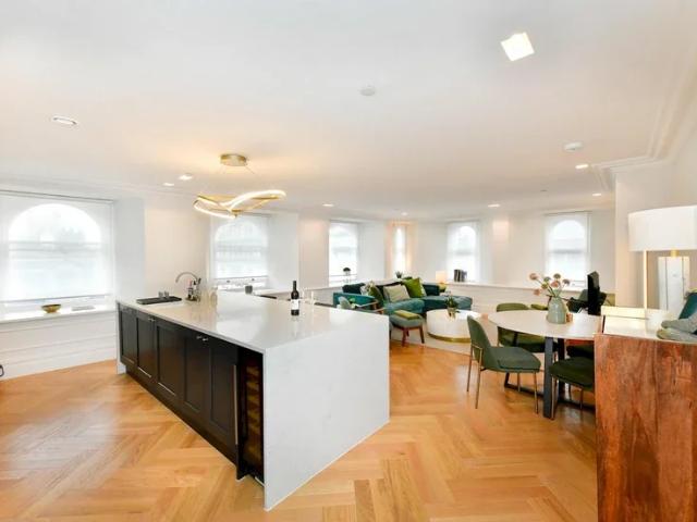Apartment at James Street, Cardiff
