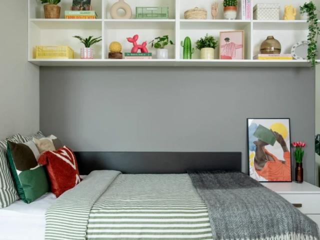 Apartment at James Wolfe Road, Oxford