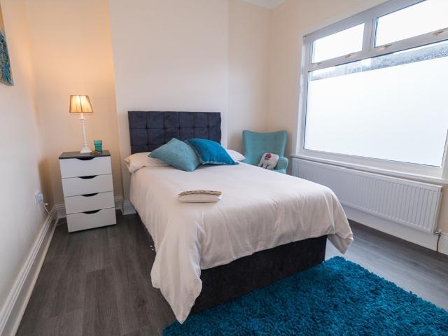 Room at Jedburgh Street, Middlesbrough