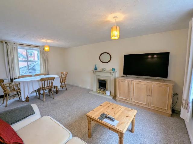 Apartment at Jellicoe Avenue, Bristol