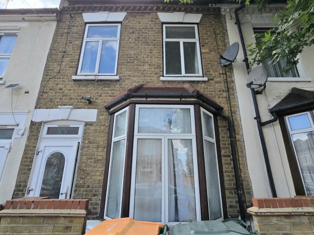 Apartment at Jephson Road, Greater London