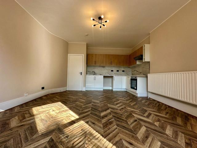Apartment at Jerningham Road, Greater London