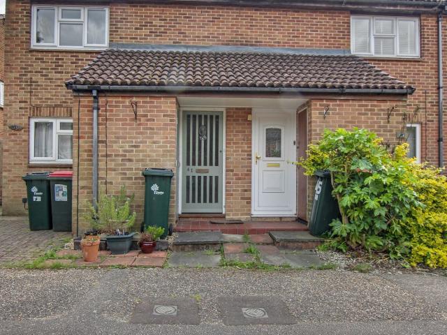 Apartment at Jersey Road, Crawley