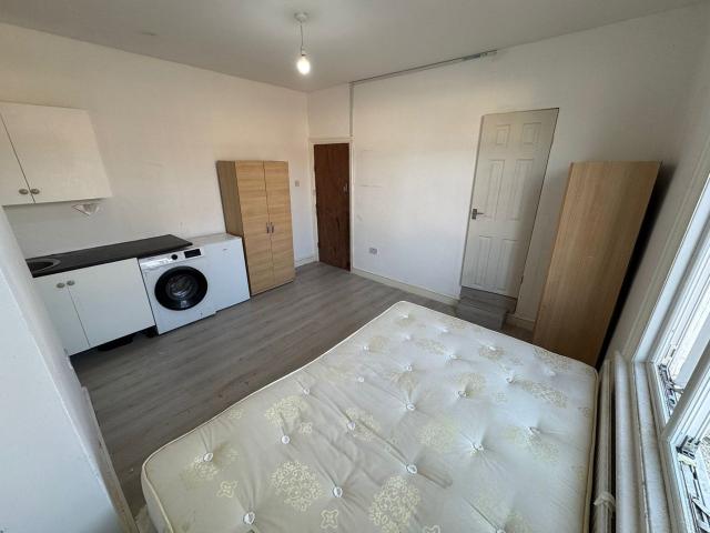 Apartment at Jesmond Avenue, Greater London