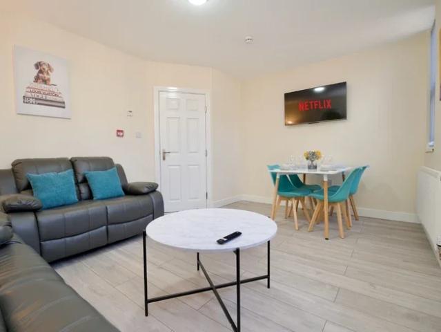 Apartment at Jimmy Hill Way, Coventry