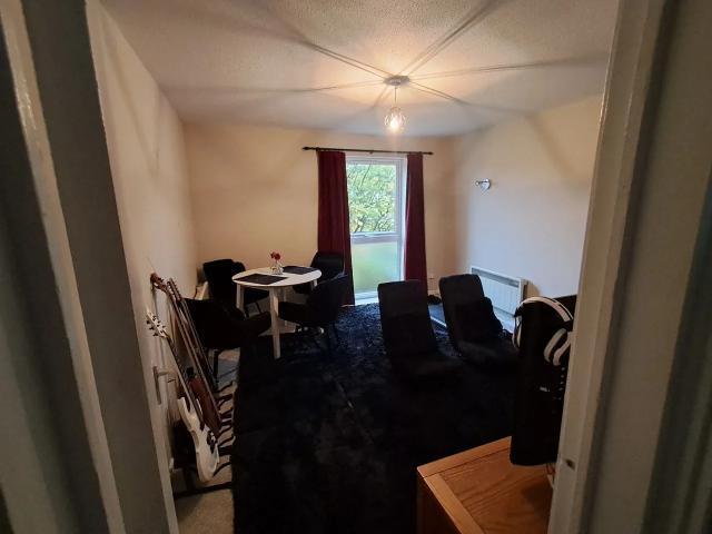Apartment at Jubilee Way, Greater London