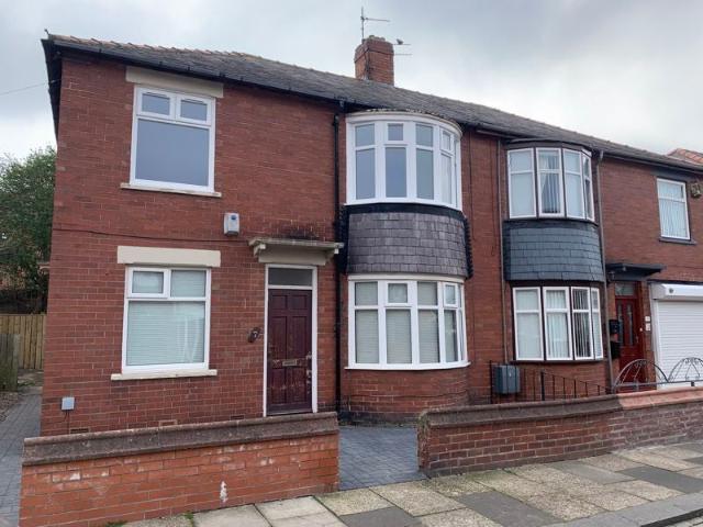Apartment at Jubilee Road, Newsham