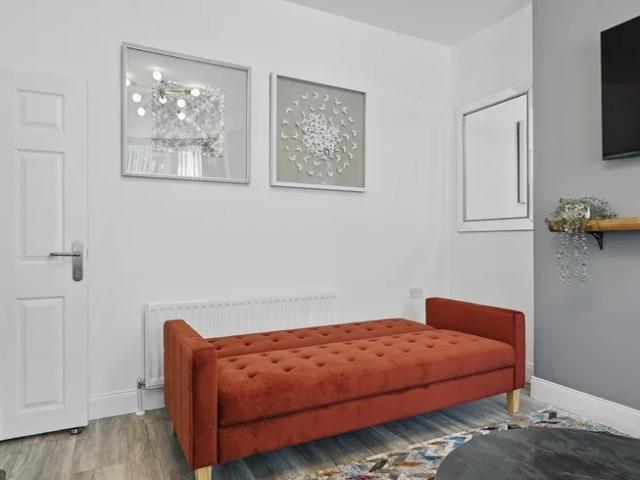 Apartment at Jubilee Road, Belfast