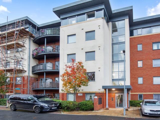 Apartment at Junction Road, Test Valley