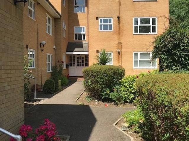 Apartment at Junction Road, Greater London