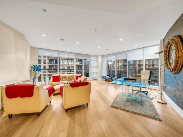 Apartment at Juniper Drive, Greater London