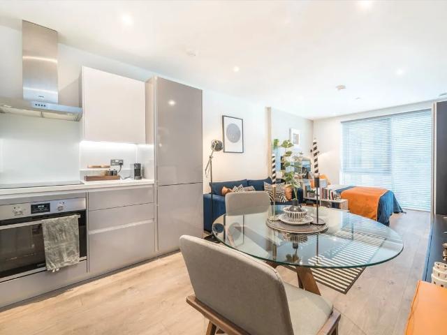 Apartment at Juniper Drive, Greater London