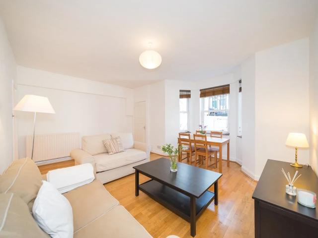 Apartment at Ongar Road, Greater London