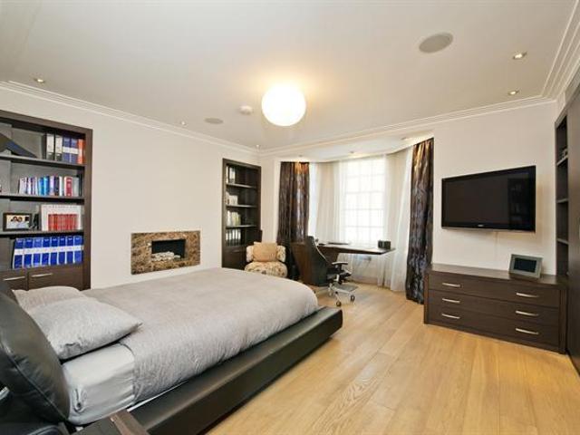 Apartment at Onslow Square, Greater London