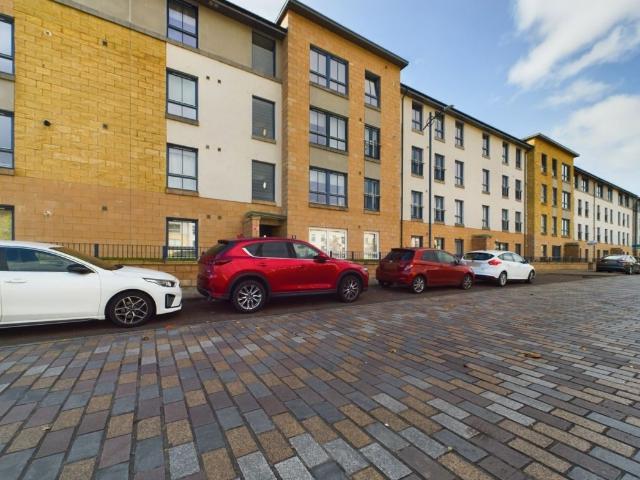 Apartment at Oatlands Square, Glasgow