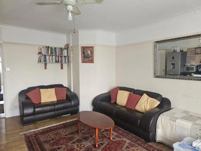 Apartment at Oak Road, Greater London