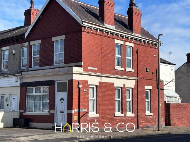 Apartment at Oak Street, Borough of Wyre