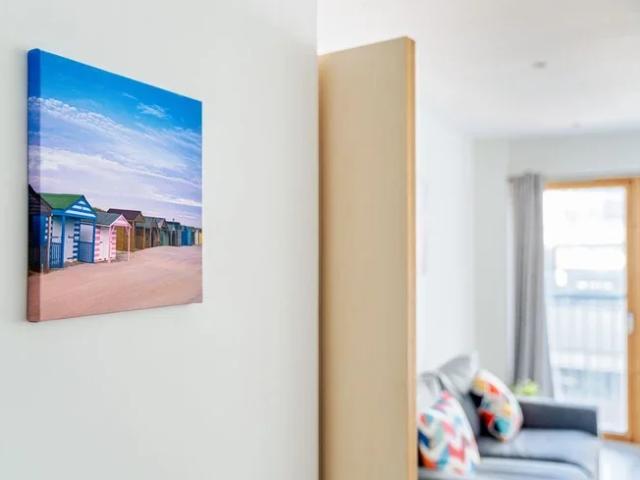 Apartment at Oak Street, Glasgow